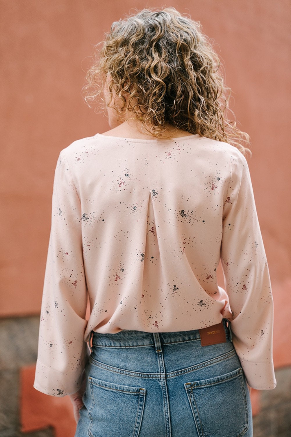 Geneva V-neck Blouse Pattern, Liesl Co., Restlessneedle, Center Back ...