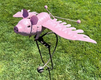 Flying Pig Yard Art - Etsy