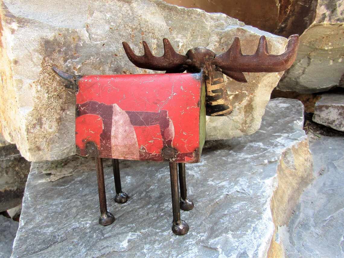 Rustic 9.5 X 8 Repurposed Scrap Metal Moose Statue - Etsy