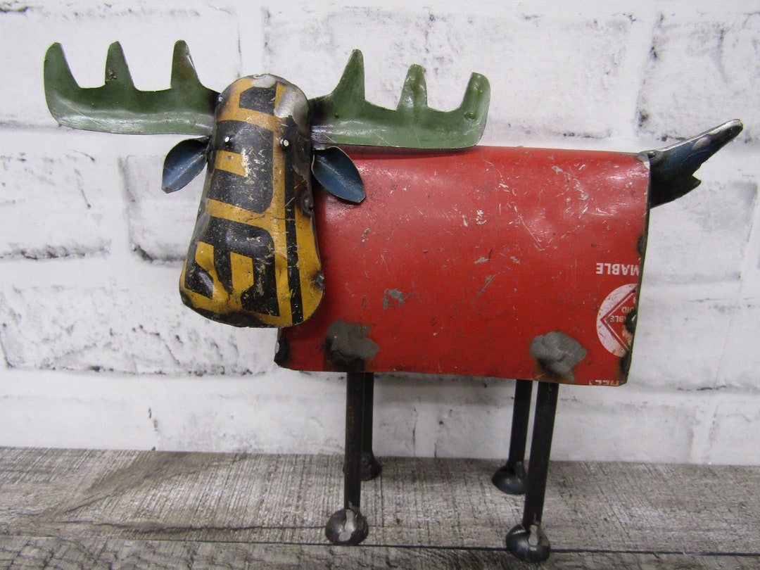 Rustic 9.5 X 8 Repurposed Scrap Metal Moose Statue - Etsy