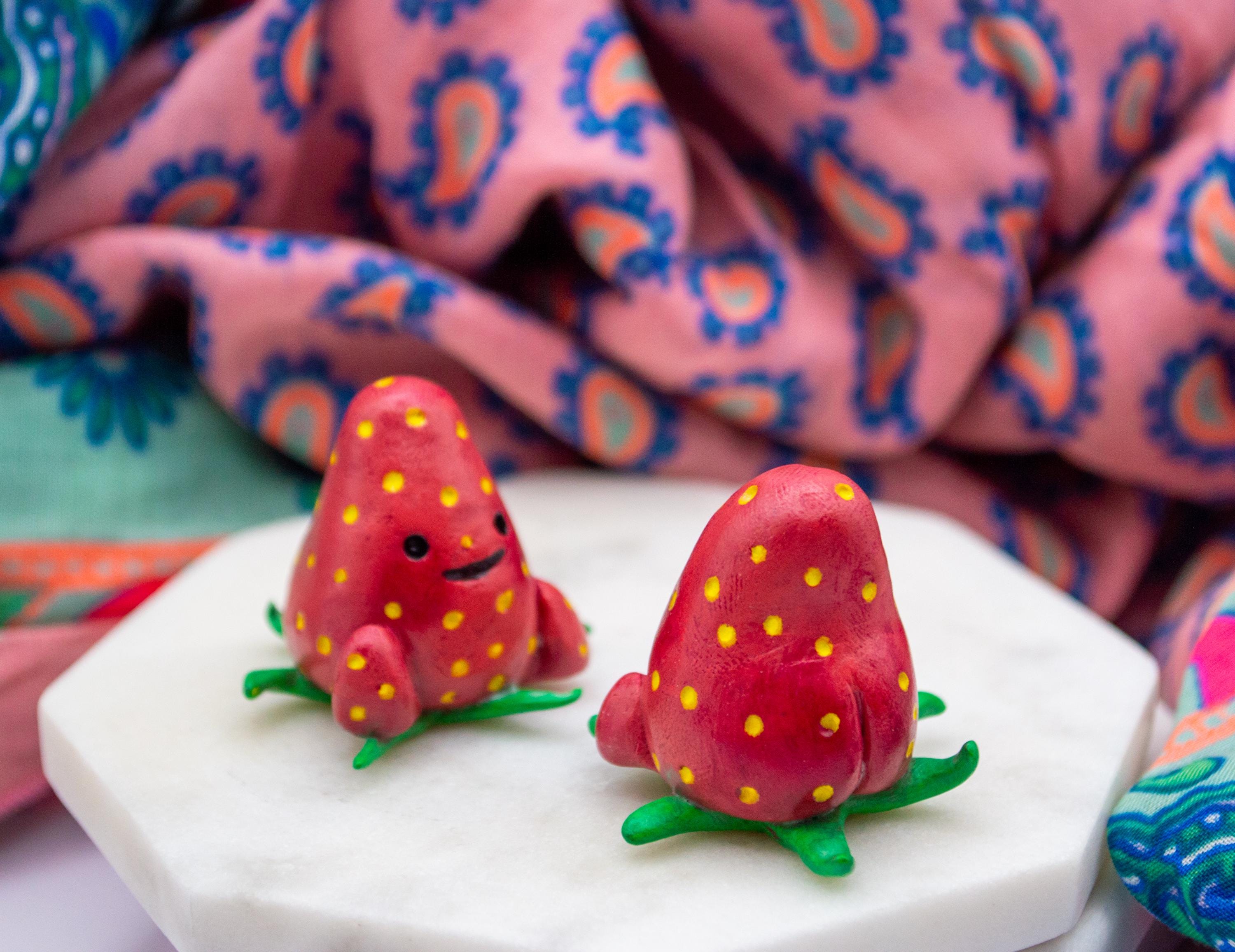 Strawberry Desk Buddy, Cute Butt Figurine, Silly Fruit Bum, Funny ...