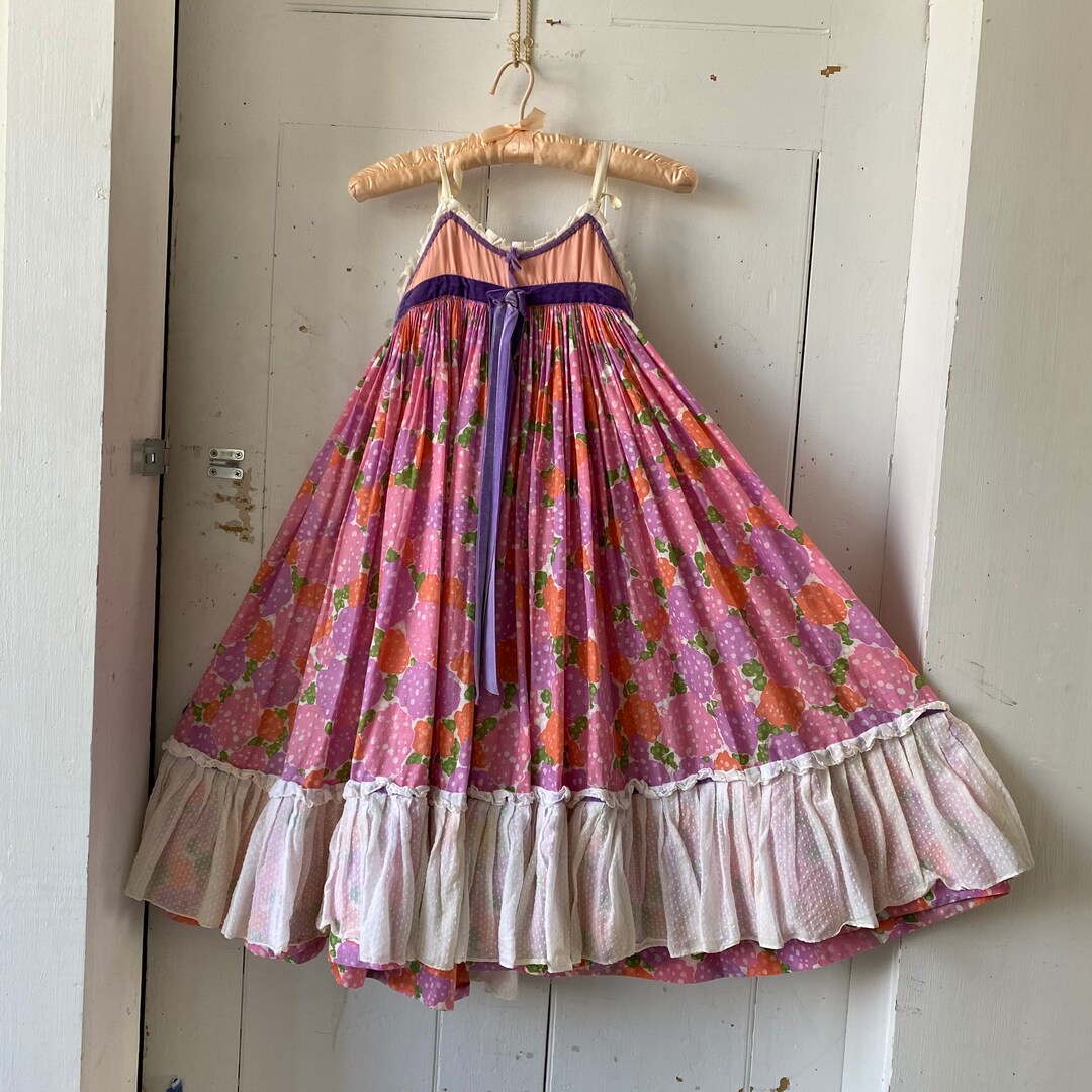 1960s Girls 18th Century Style Handmade Raspberry Print Dress Costume ...