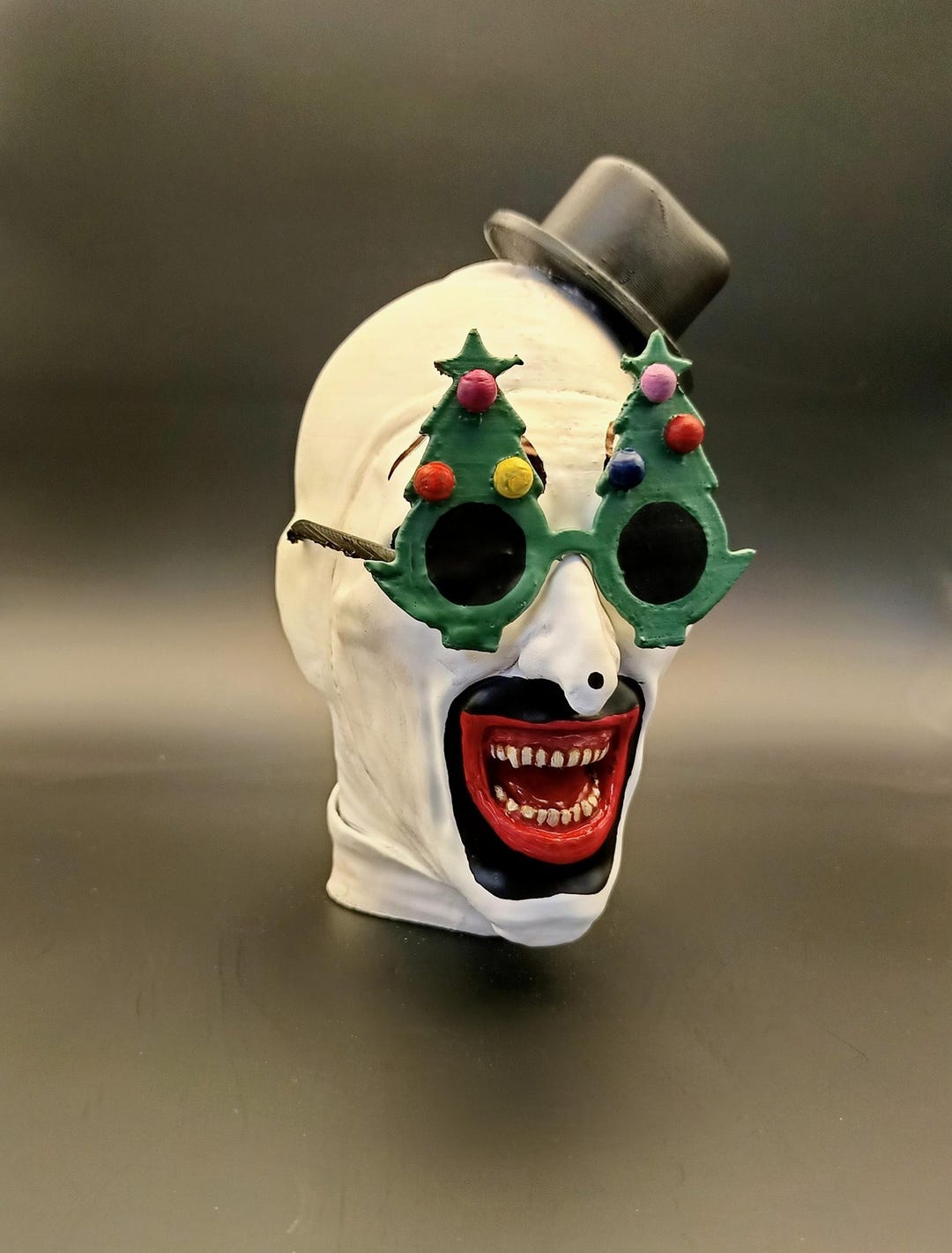 Spooky Chic: Terrifire 3D Printed Clown Head With Glasses Perfect for ...