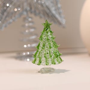 Handmade Christmas Tree Statue, Christmas Sculpture Decoration, Green ...