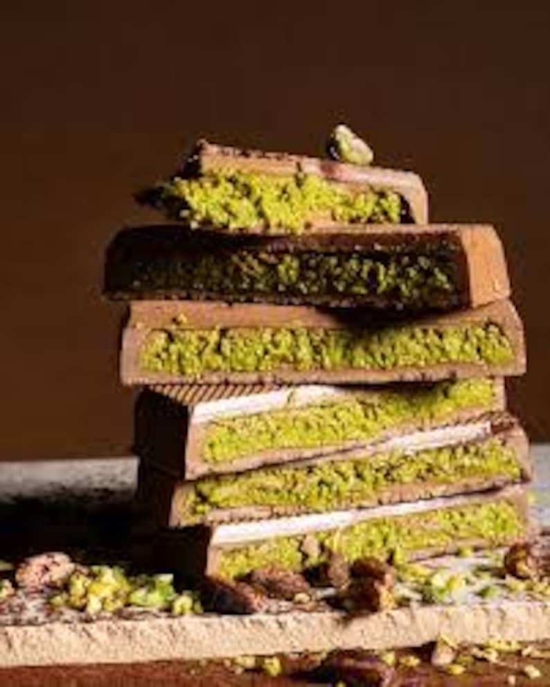 Premium Dubai Chocolate Chocolate Kunafeh Viral Dubai Pistachio