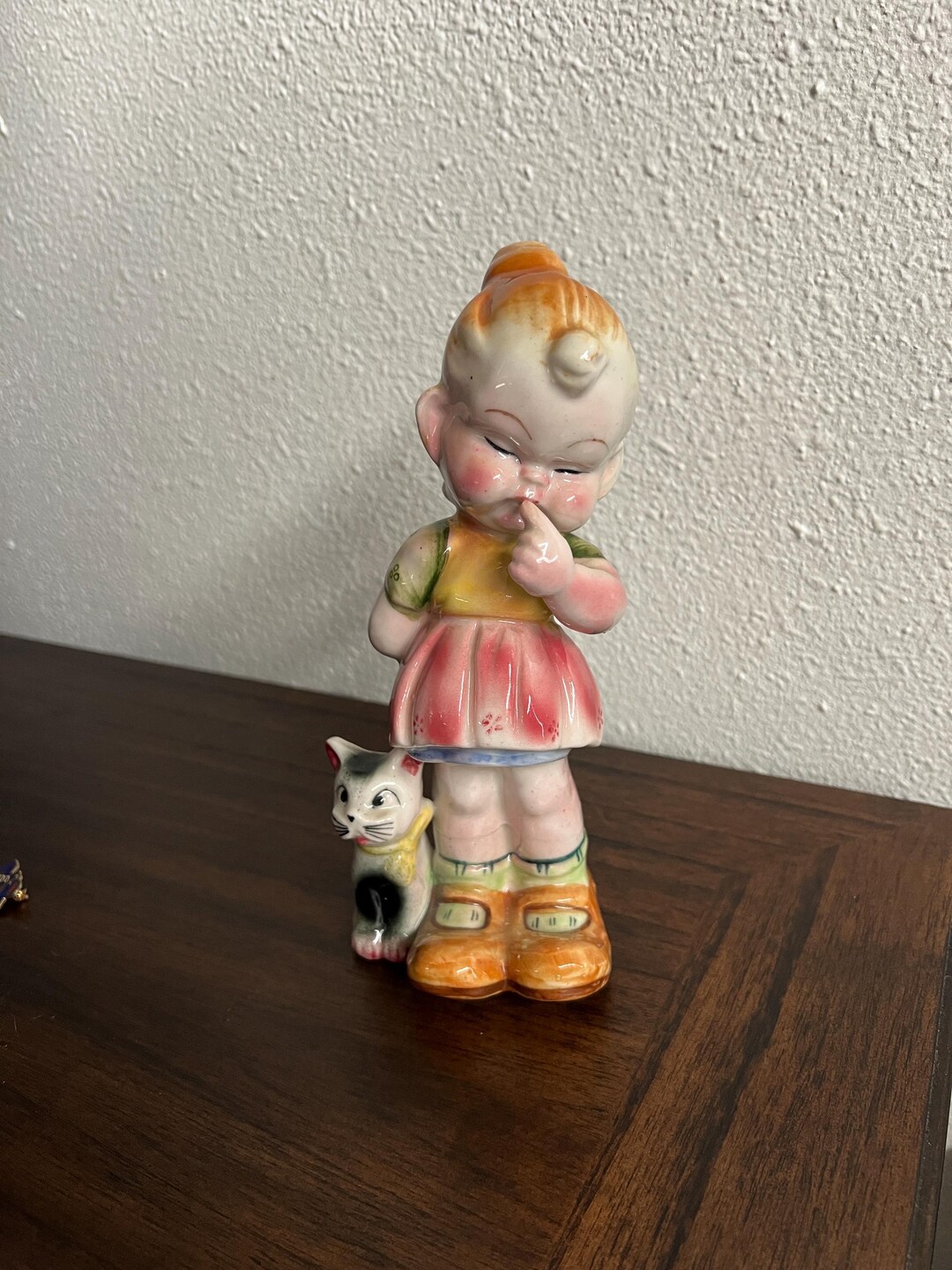 Kitsch Girl With Cat, Vintage Figurine, Japan - Etsy