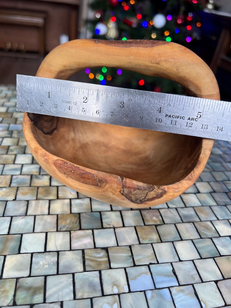 Vintage Wood Bowl, Approximately 6 Inch X 4.5 X 4.5 Inches, Coin ...