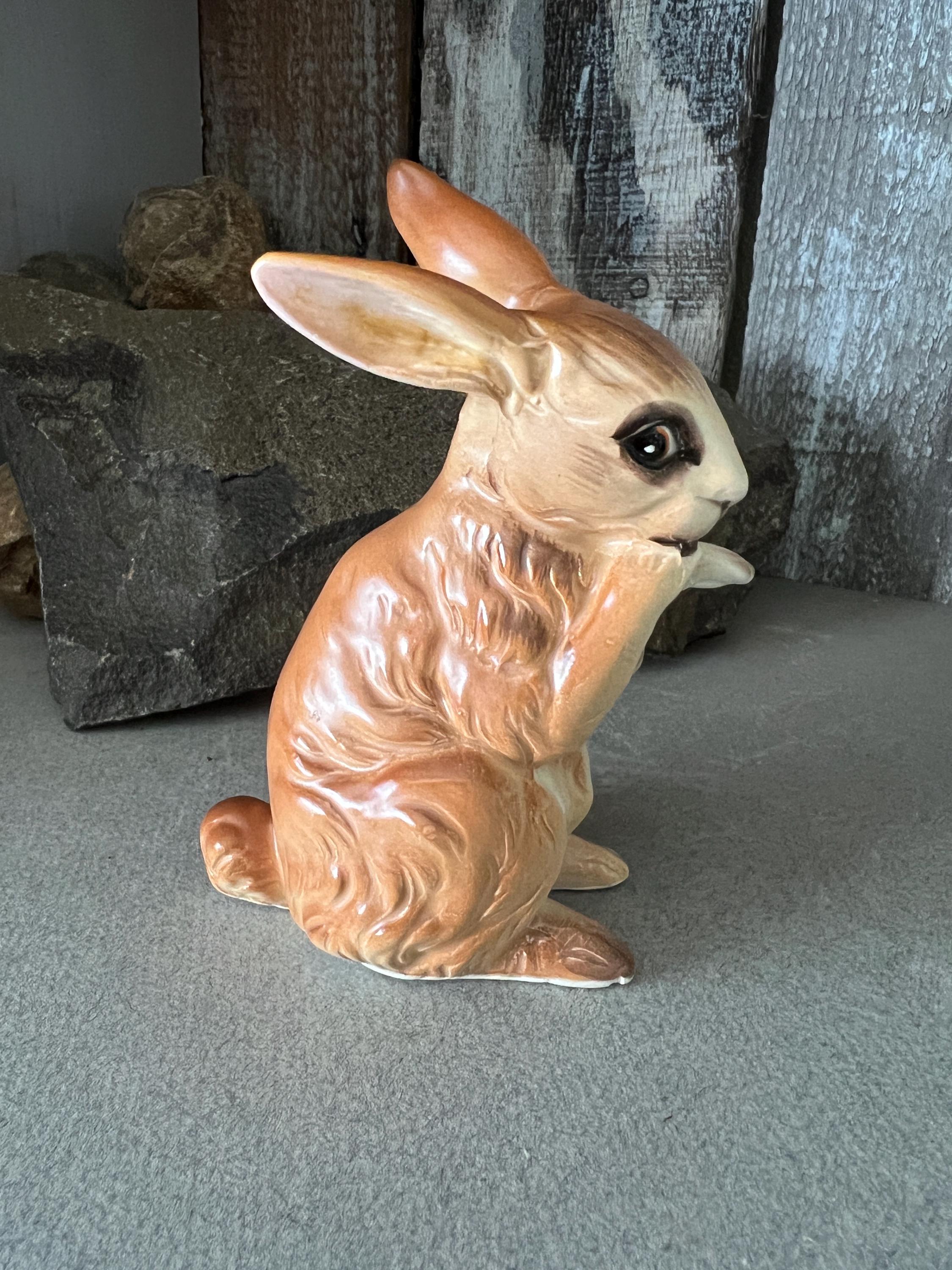Vintage Lefton Rabbit, Paw to Mouth, One Only, Excellent Condition ...