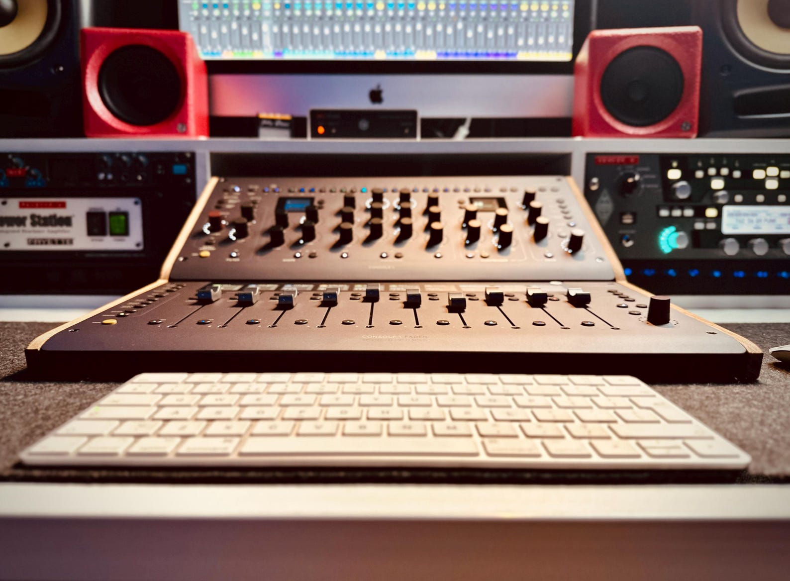 Softube Console & Fader MK3 Solid Oak Dual Stand From Synths and Wood ...