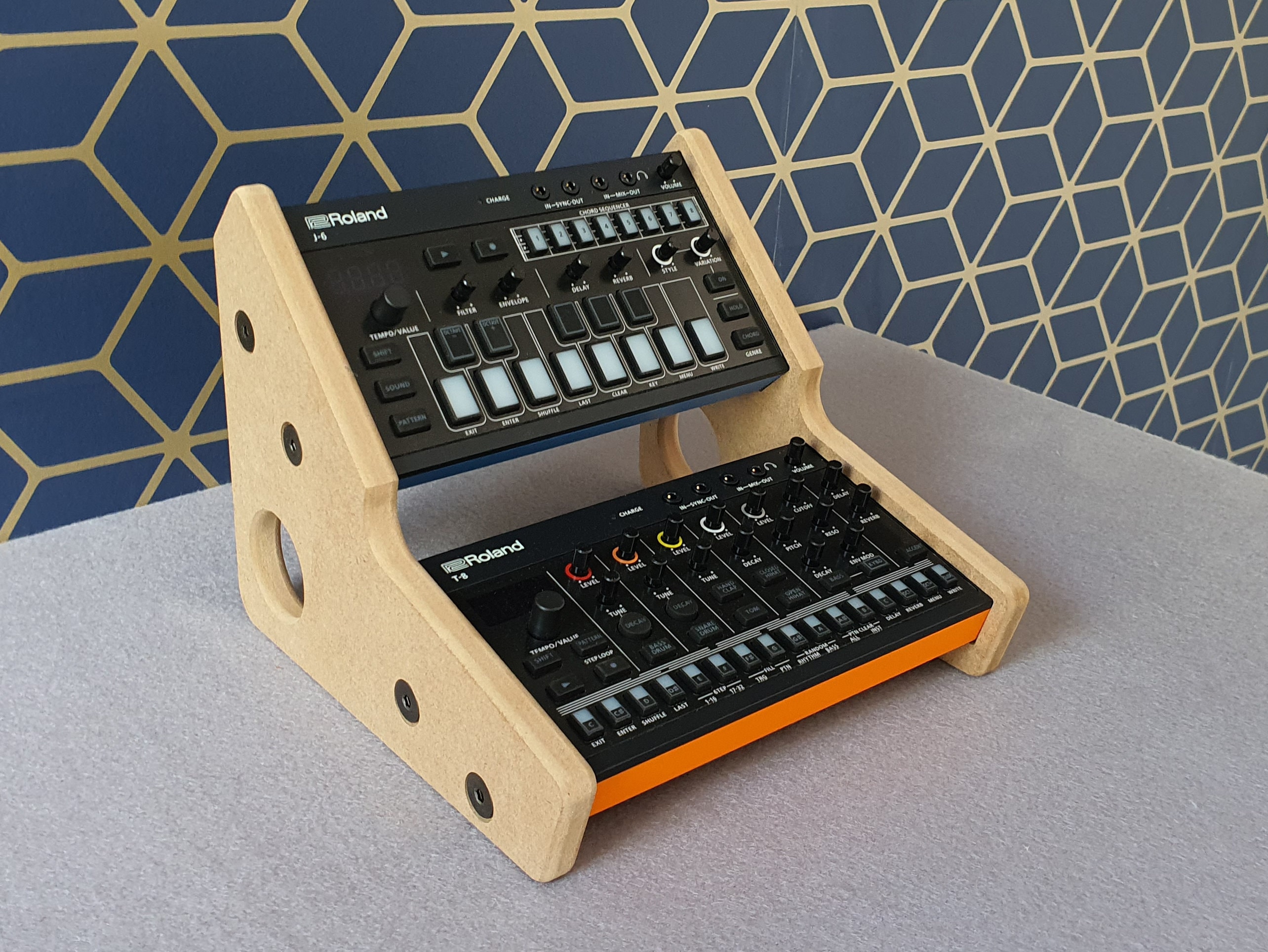 Roland Aira Compact S1 J6 T8 E4 - MDF Stand From Synths and Wood - Etsy