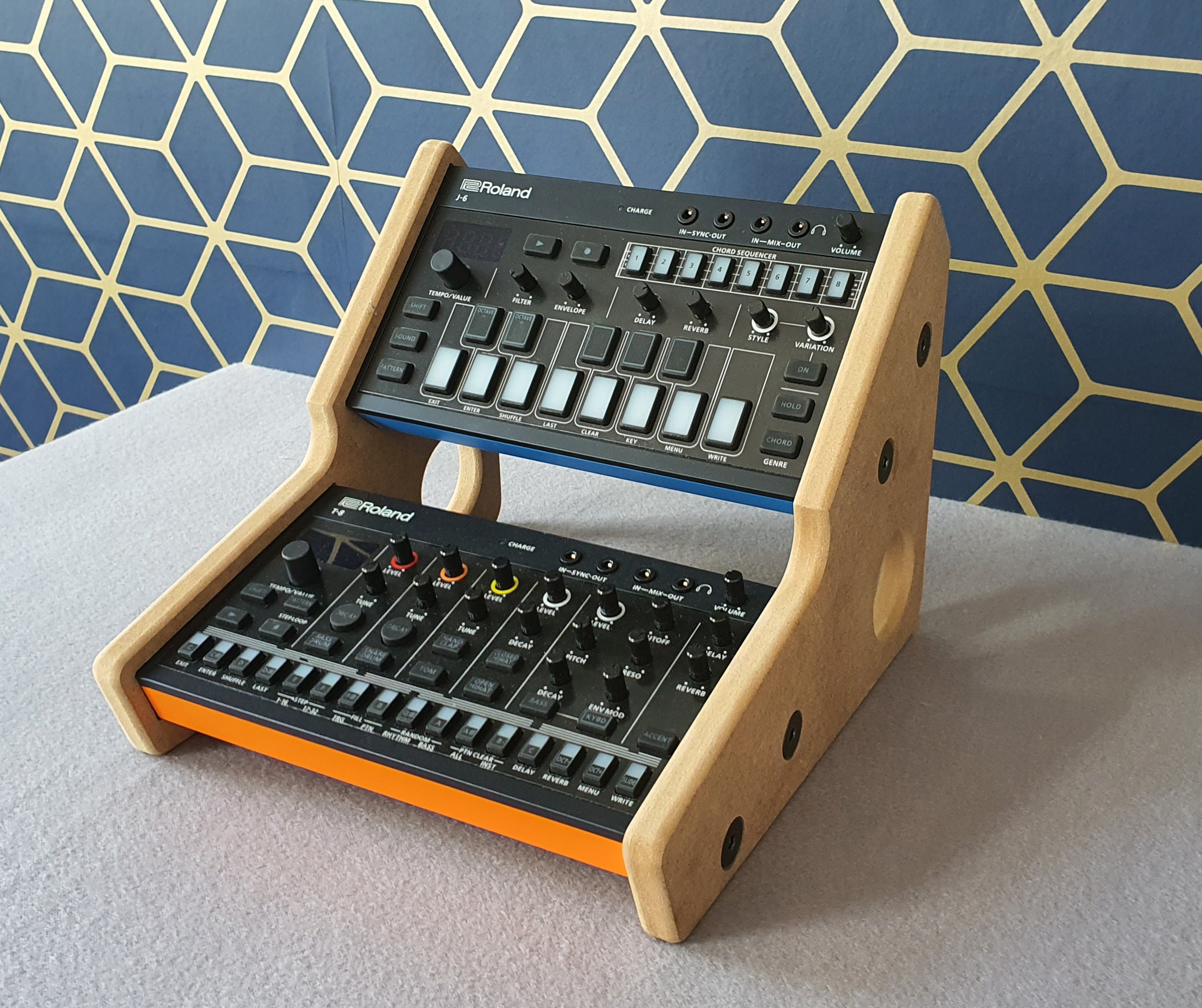 Roland Aira Compact S1 J6 T8 E4 - MDF Stand From Synths and Wood - Etsy