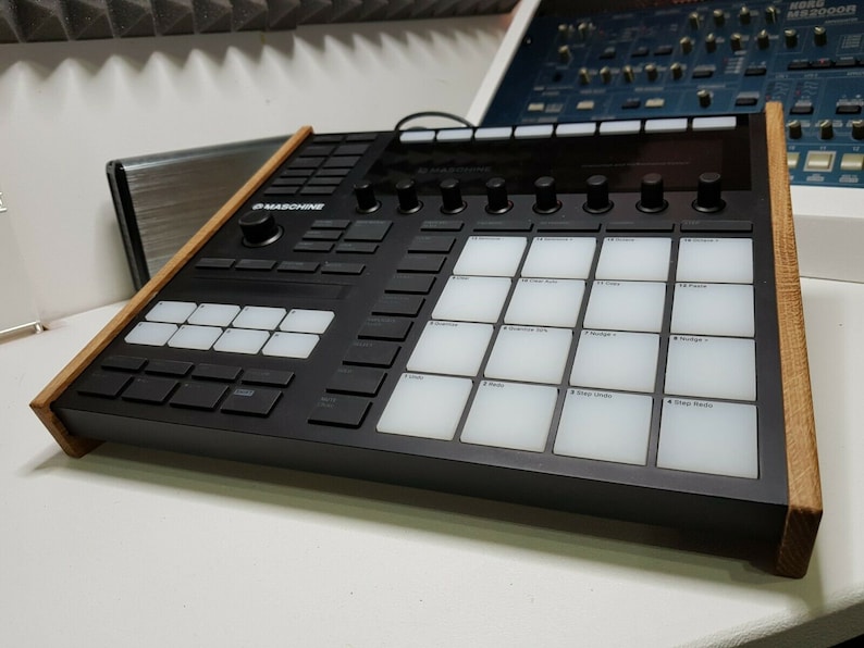 Native Instruments Maschine Mkiii MK3 Oak Stand From Synths and Wood - Etsy