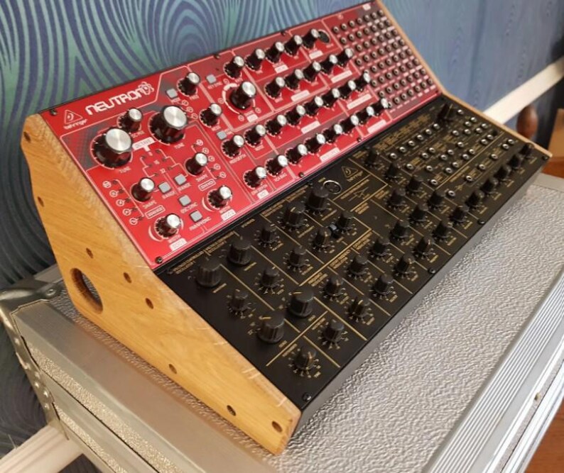 Solid Oak Dual Stand for Behringer Model D Pro 1 K2 and Neutron ETC - Etsy