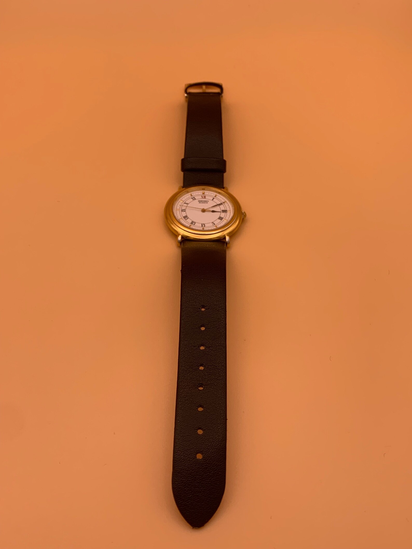 Ladies Watch Seiko White Dial Gold-tone Date Just 5Y32-6A20 Quartz ...