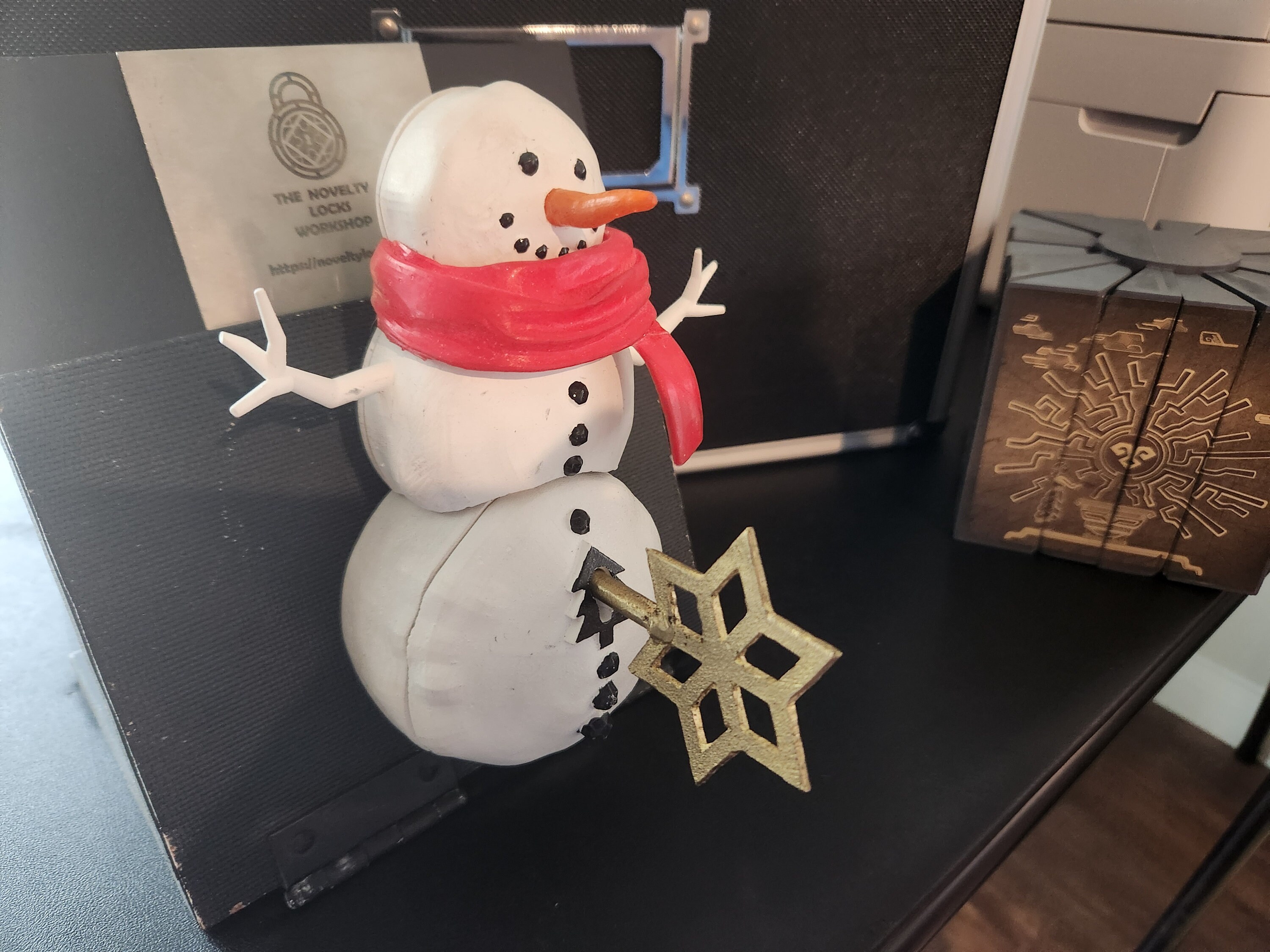 Amazing Popping Snowman Lock With Unique Golden Snowflake Key - Etsy