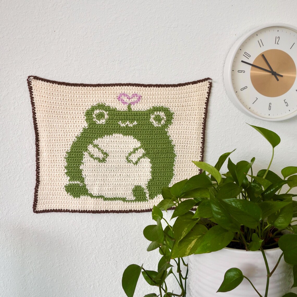 Frog Crochet Tapestry PATTERN | Wall Art (PDF Pattern) - Etsy
