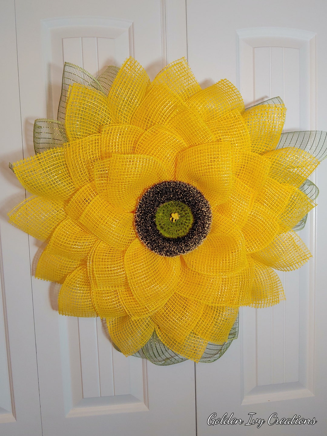 Sunflower With Bee Mesh Wreath - Etsy