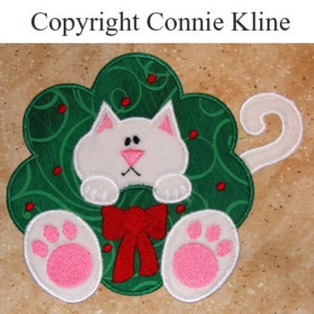 Christmas Kitten (cat) in Wreath -- Machine Embroidery Applique Design ...