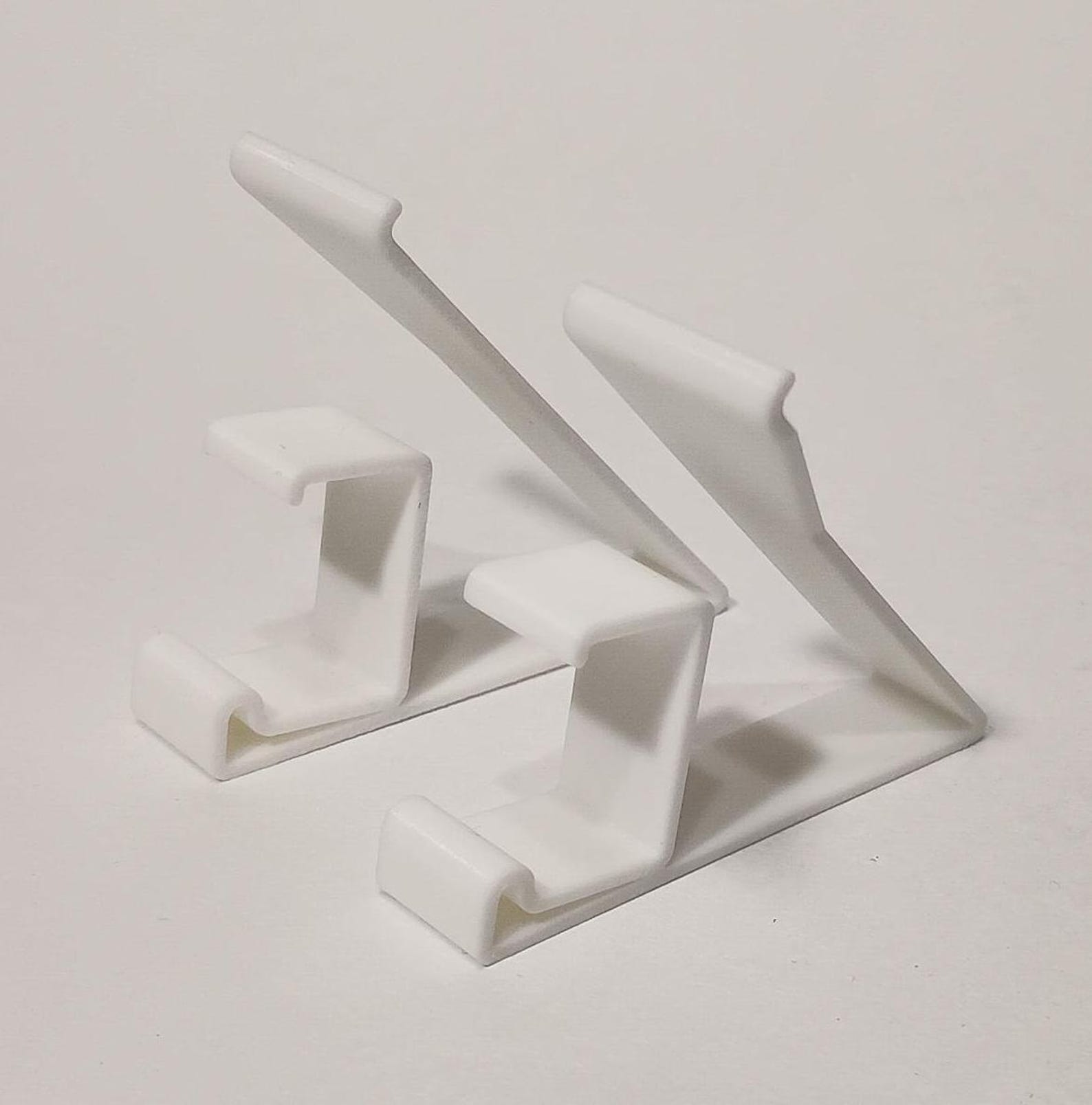 Canvas Stand Art Holder for Shelf Canvas Art With Flexible Stands ...