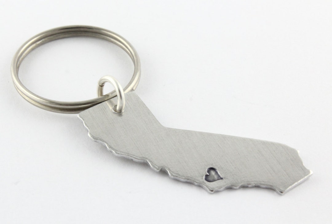 California Keychain - CA State Outline - Personalized Key Chain ...