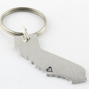 California Keychain - CA State Outline - Personalized Key Chain ...