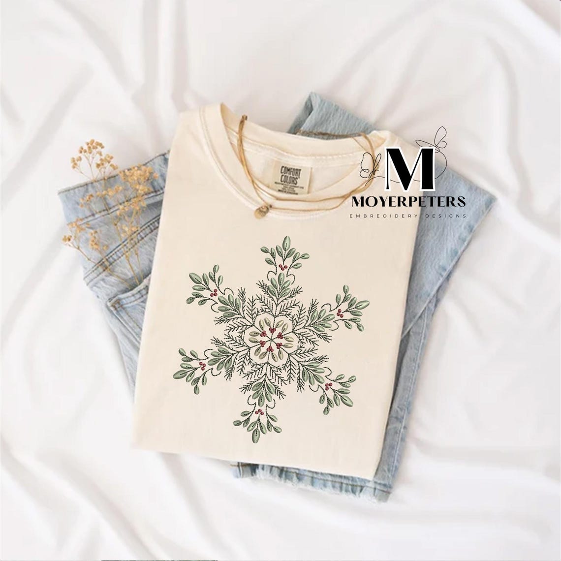 Winter Snowflake Embroidery Designs, Seasonal Wreath Embroidery Design ...