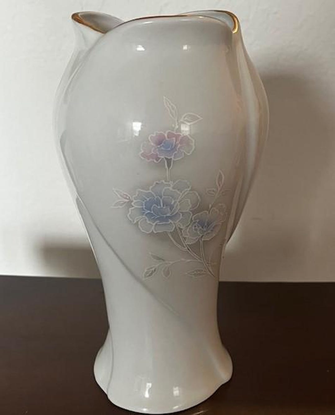 Apulum Fine Porcelain Vase Flowers in Soft Pastels - Etsy