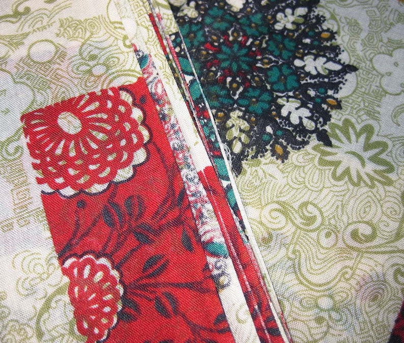Vintage Cotton FLORAL Fabric Asian Print Fabric Red Green - Etsy