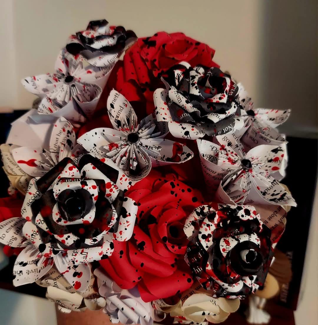 Handmade Twilight Paper Machè Vase + Paper Flowers - Etsy