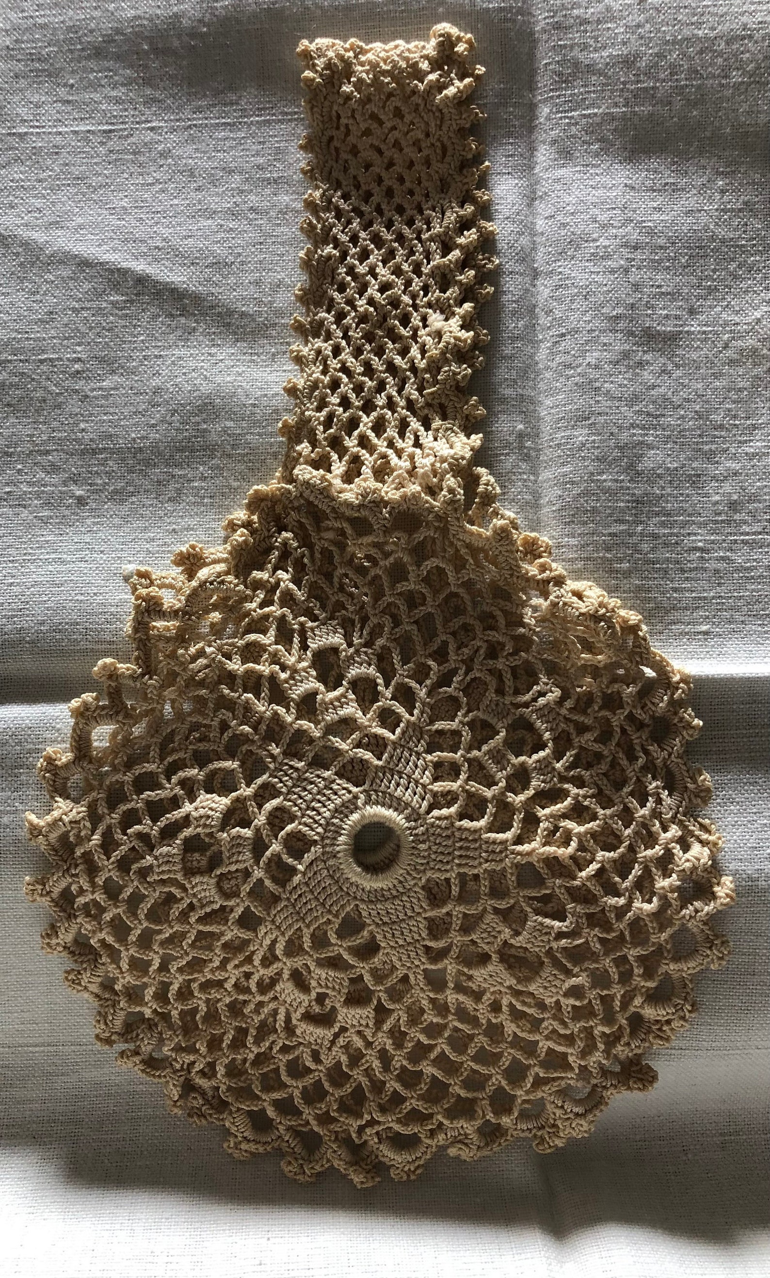 Victorian Crochet Wrist Thread Ball Holder ...crochet Thread Holder ...
