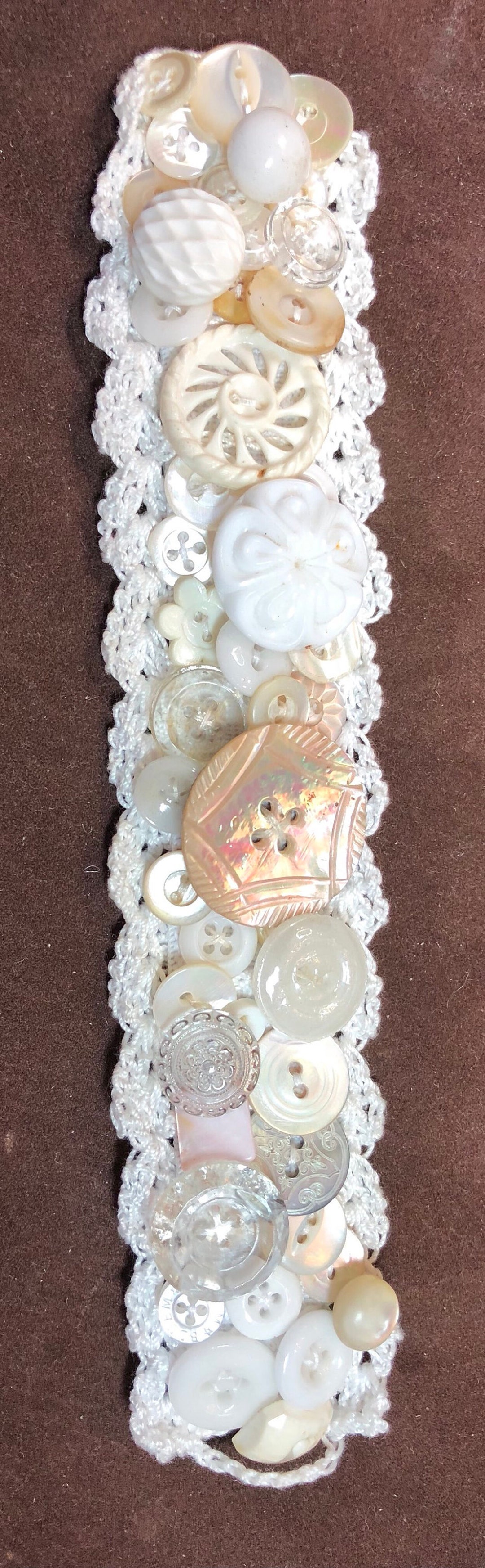 Vintage Button Bracelet..vintage Crochet Button Bracelet...vintage ...