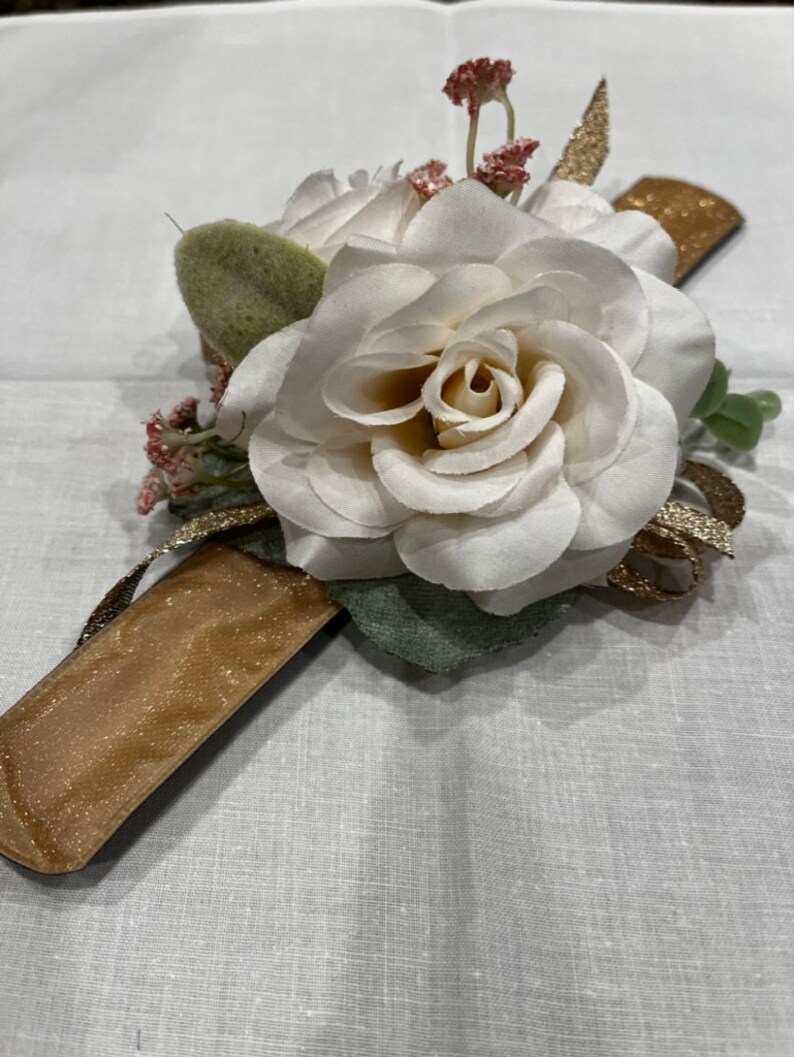 Custom Made-to-order Corsages, Perfect for Weddings, Anniversaries ...