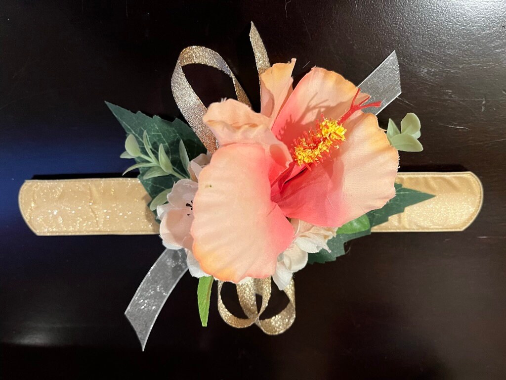 Custom Made-to-order Corsages, Perfect for Weddings, Anniversaries ...