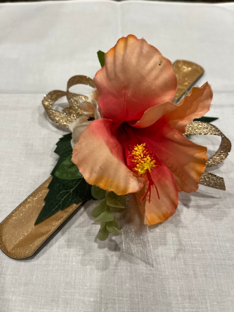 Custom Made-to-order Corsages, Perfect for Weddings, Anniversaries ...