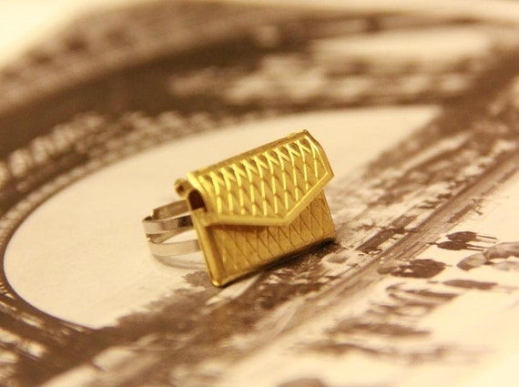 Vintage Inspired Purse Ring | Etsy