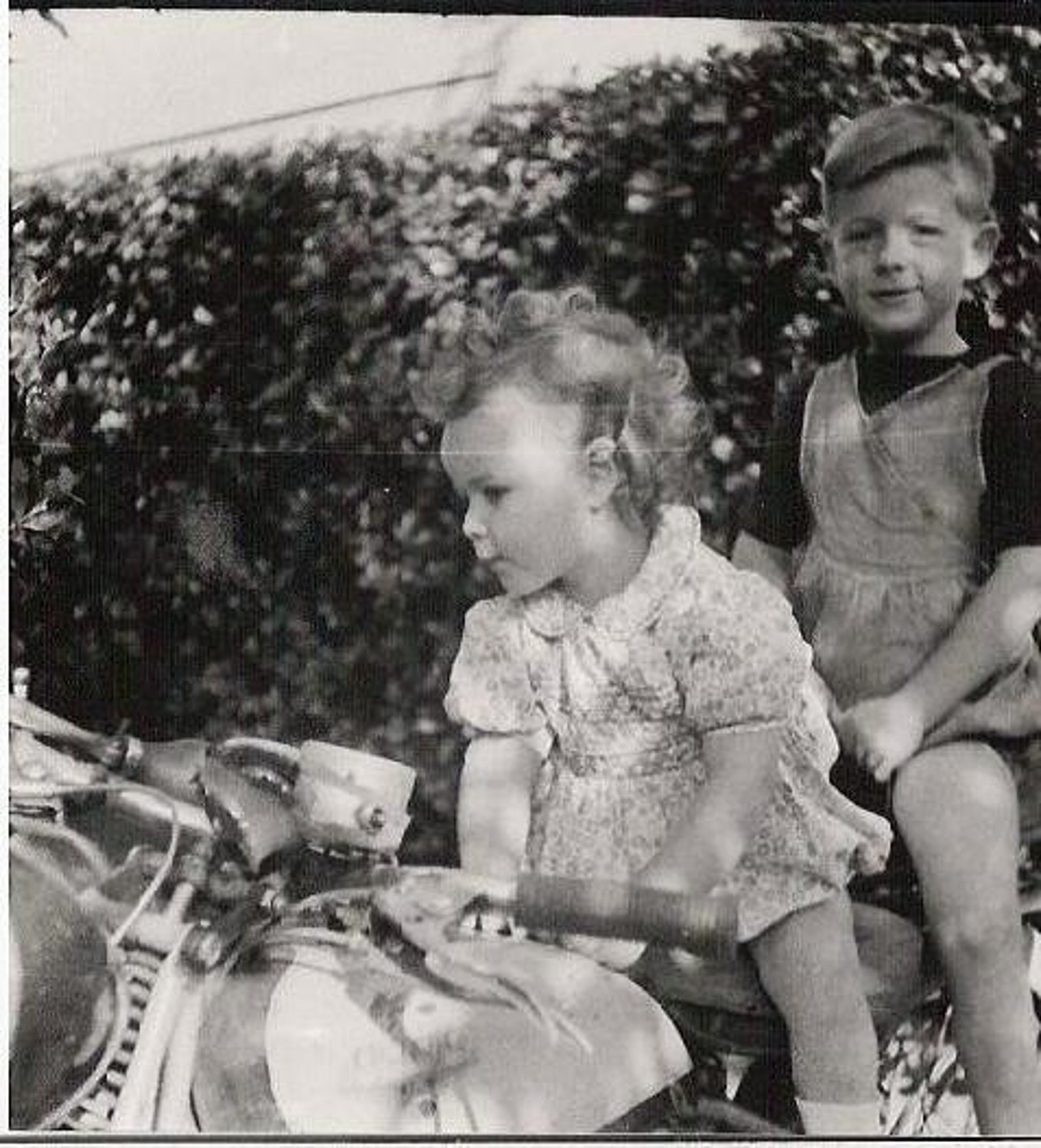 NOTRE MOTO French 50s Black and White Photographie - Etsy
