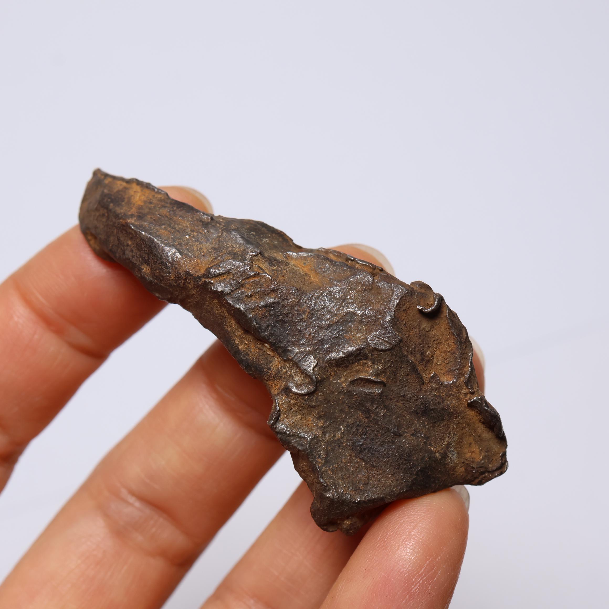 61g Gebel Kamil Meteorite,natural Meteorite,unique Iron Meteorite ...
