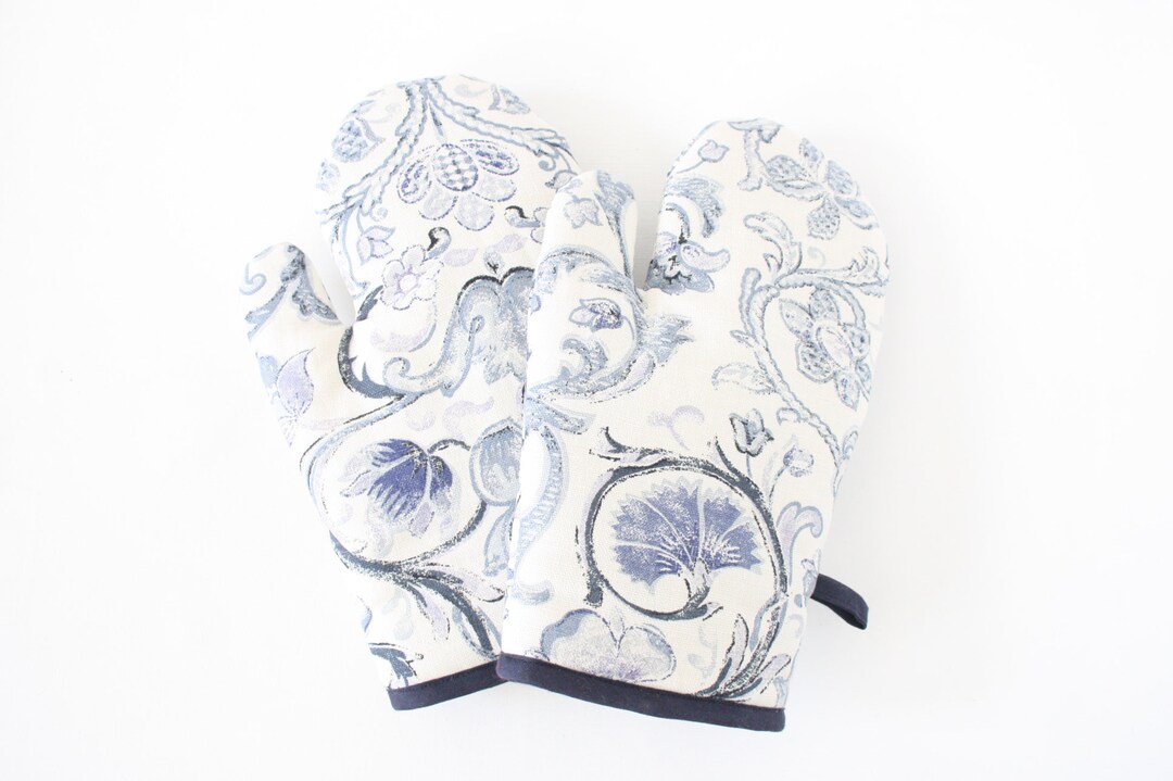 Delfts Blue Oven Gloves - Etsy
