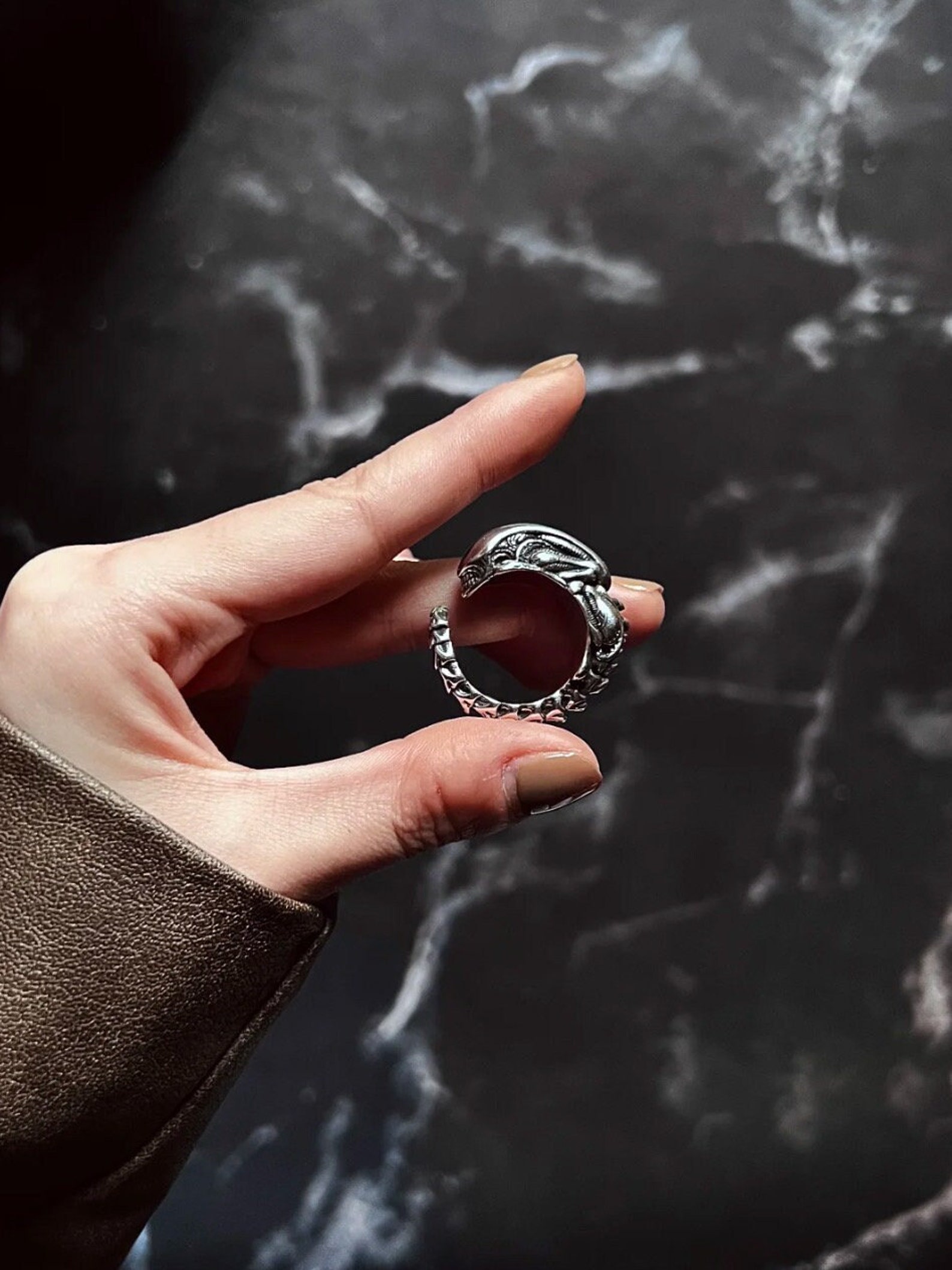 Silver Alien Ring, Silver Ring, Xenomorph Space Cosmic Creature Ring ...