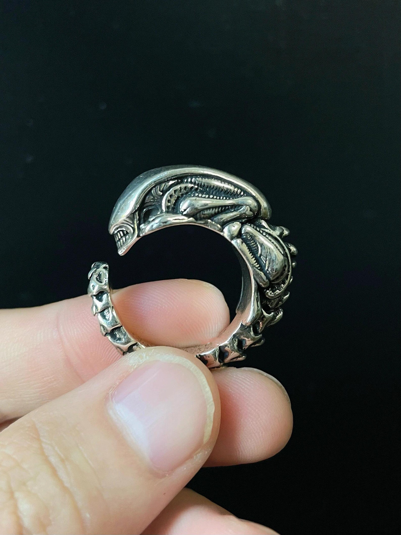 Silver Alien Ring, Silver Ring, Xenomorph Space Cosmic Creature Ring ...