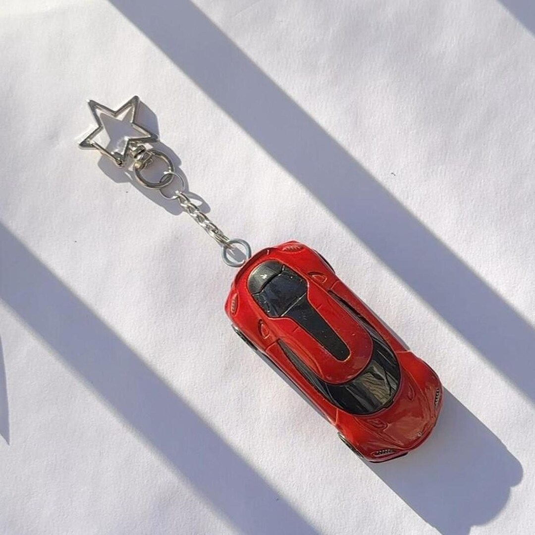 Y2K Koenigsegg Keychain - Etsy
