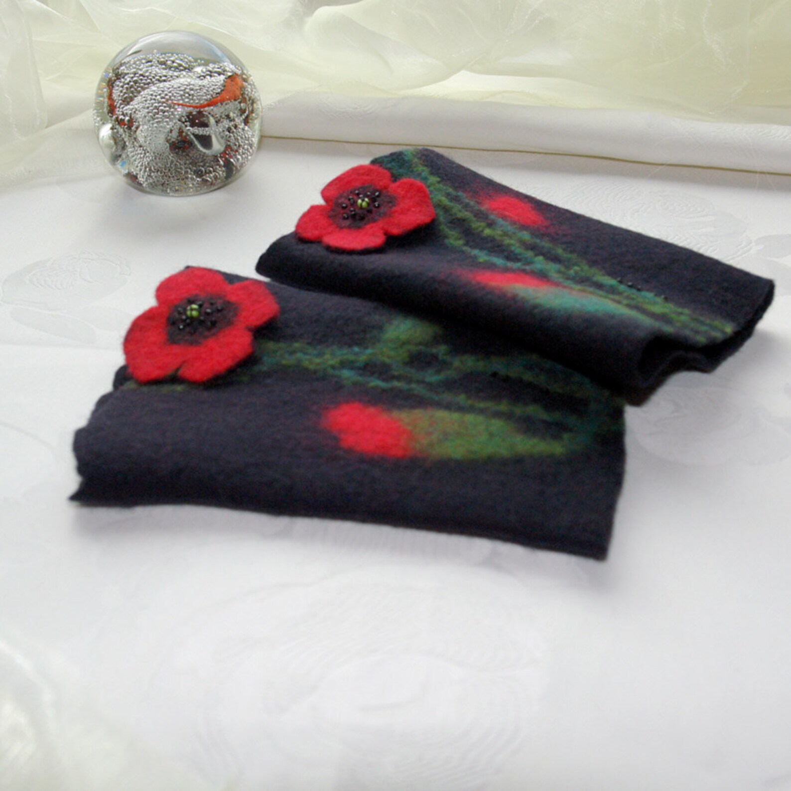 Felt Wrist Warmers Red Poppy Sing, Hand Felted Wristlets, Fingerless ...