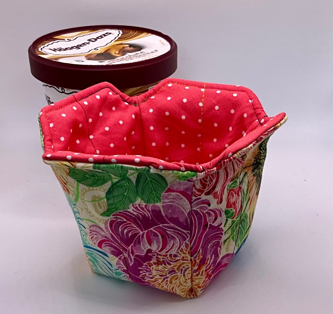 Reversible Pint Size Ice Cream Cozy, Holder for Cold or Hot Cups ...