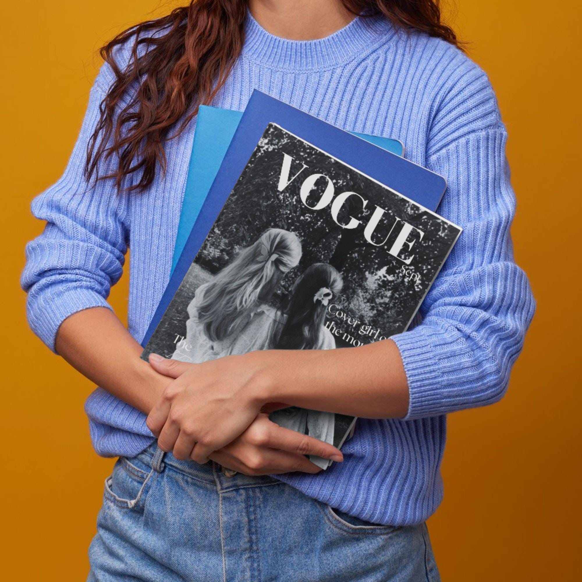 Modèle de Magazine Personnalisable Canva - Magazine Girly & Fun pour ...