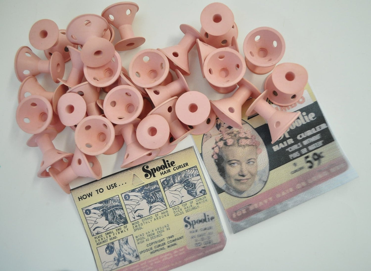 Spoolie hair curlers store