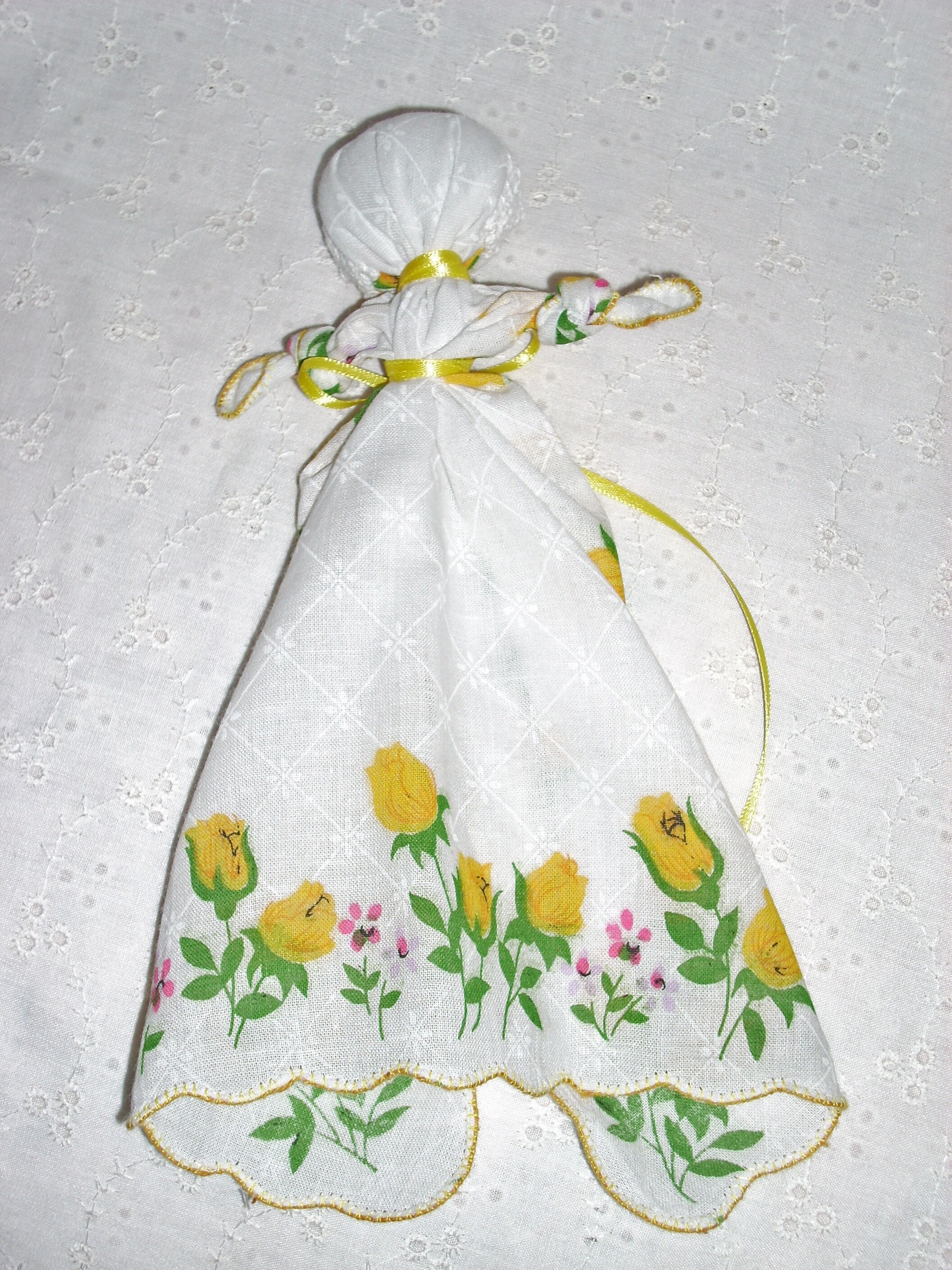 VINTAGE HANDKERCHIEF Doll/handmade Doll/church Doll/pew Doll/cloth Toy ...