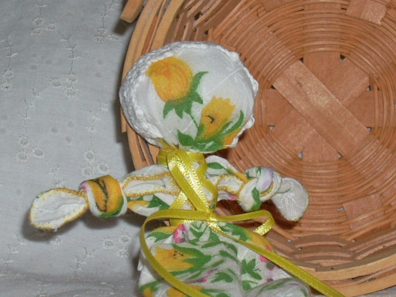 VINTAGE HANDKERCHIEF Doll/handmade Doll/church Doll/pew Doll/cloth Toy ...