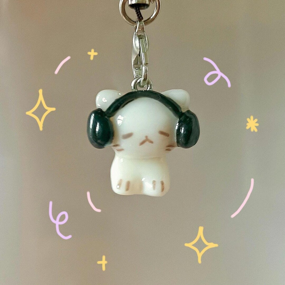 Mini Headphones Cat Clay Charm | Silly Cat Keychain | Silly Cat Desk ...