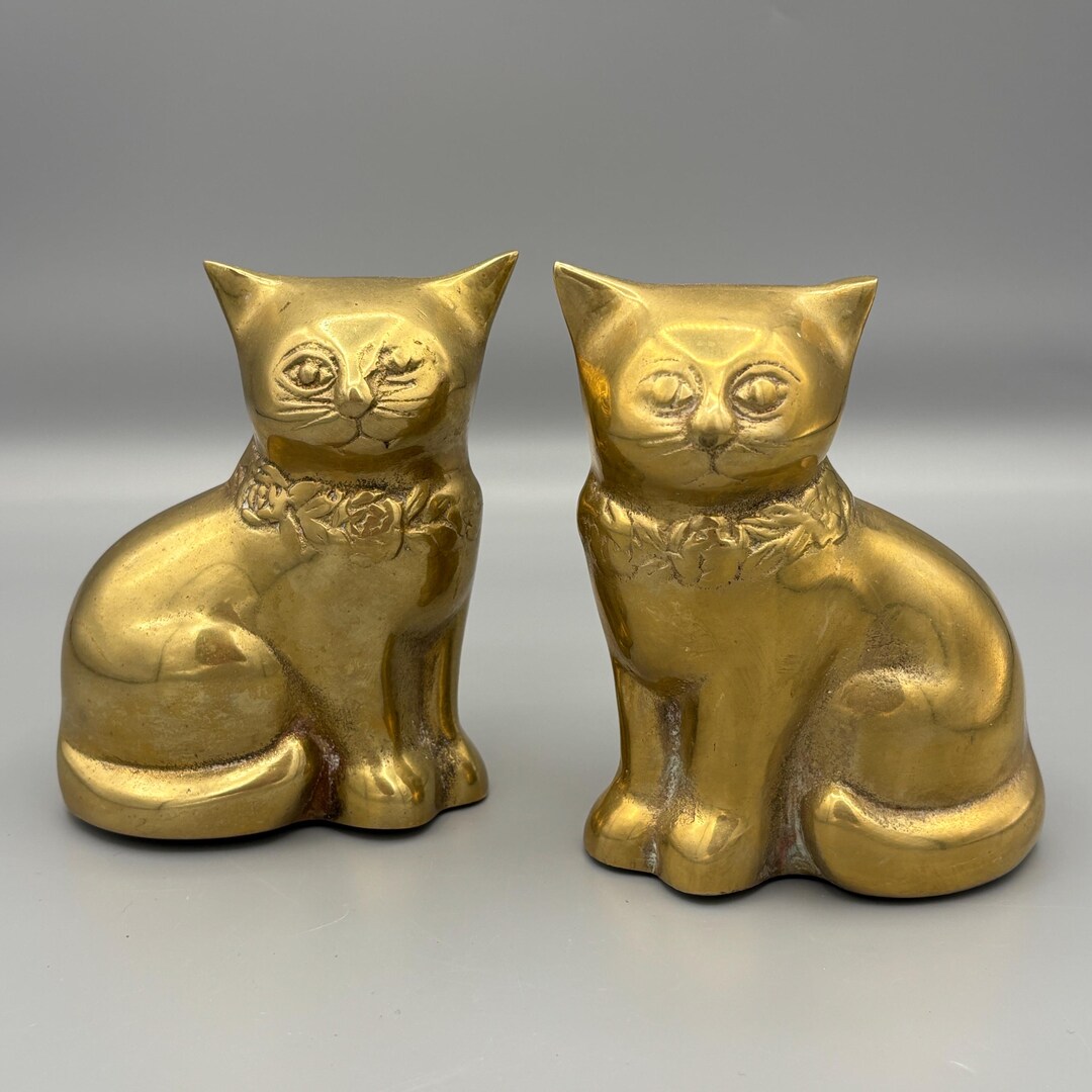 Pair of Vintage Brass Cat Figurines | Solid Brass Kitties With Floral ...