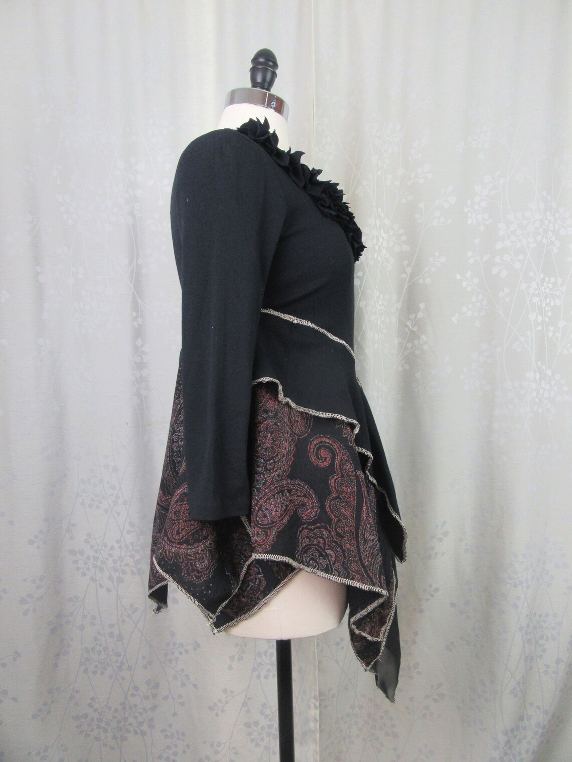 Lagenlook Elegant Black Knit Tunic Long Layered Flowing Boho Paisley ...